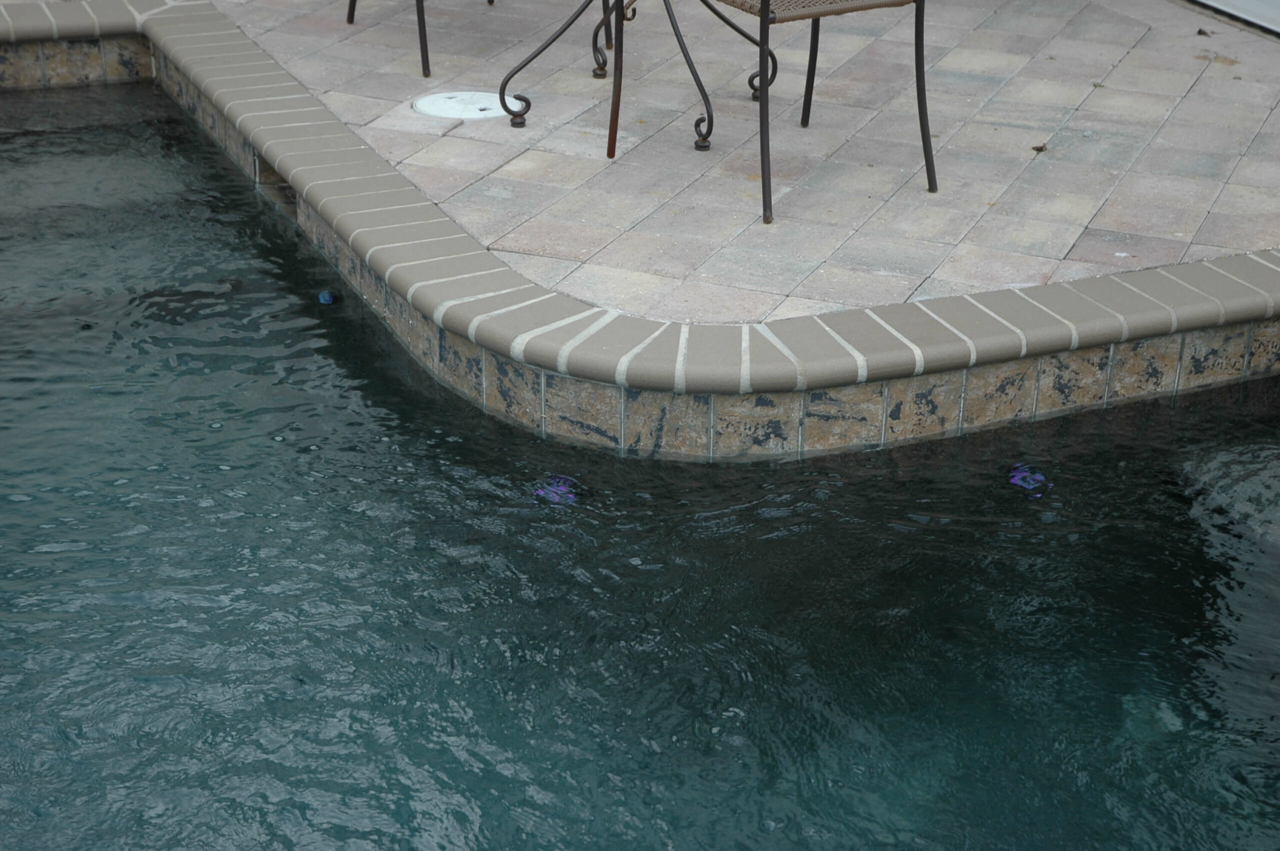 HAGEN 018 | Panama Pools & Spas